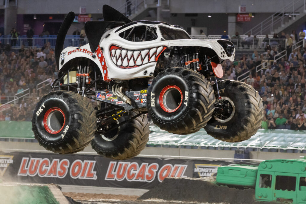 Monster Jam in New Jersey Returns in 2024 | SI Parent