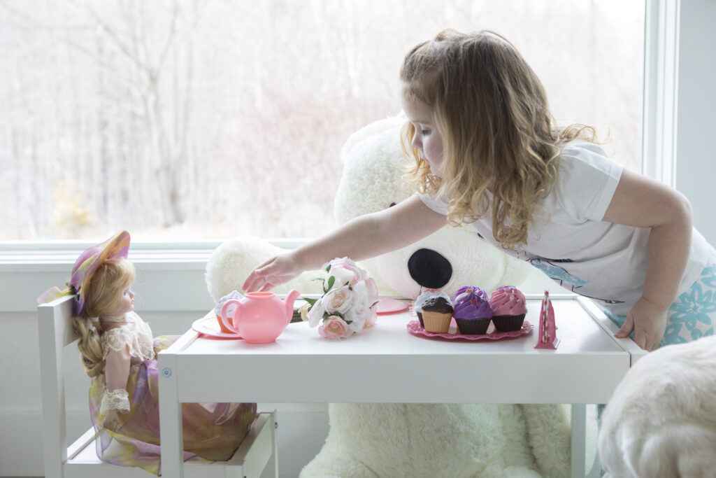 8 Ways Doll Play Helps Kids | SI Parent